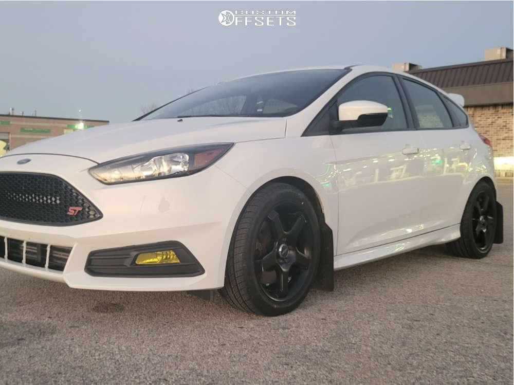 2016 Ford Focus with 17x7 38 MB Wheels Mb14 and 235/45R17 Uniroyal ...