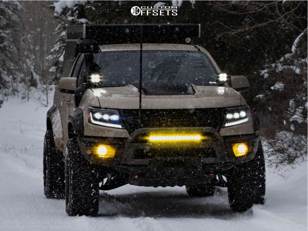 2021 Chevrolet Colorado with 17x8.5 0 Method Mr703 and 315/70R17 ...