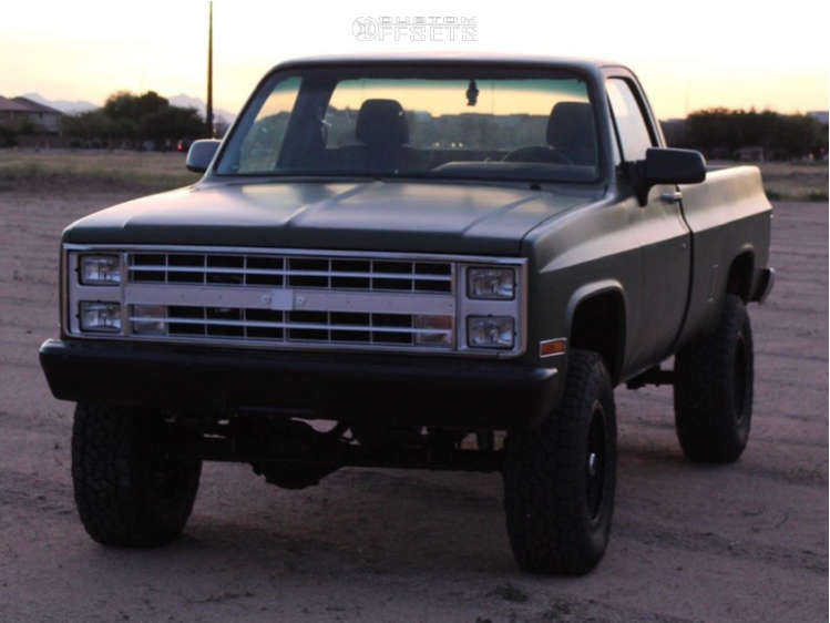 1986 Chevrolet K10 with 18x9 0 Method Mr305 and 35/12.5R18 Toyo Tires ...
