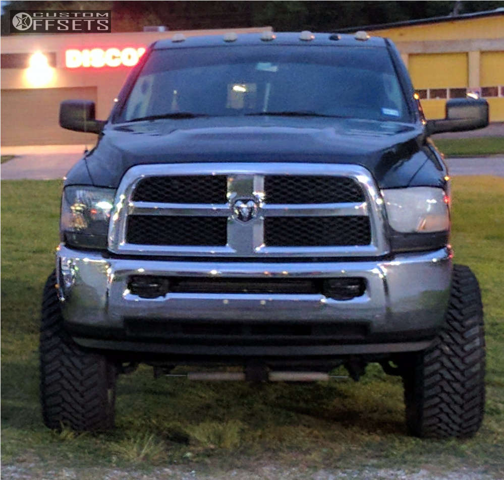 2013 Ram 2500 with 22x12 -44 Fuel Nutz and 37/13.5R22 Atturo Trail ...