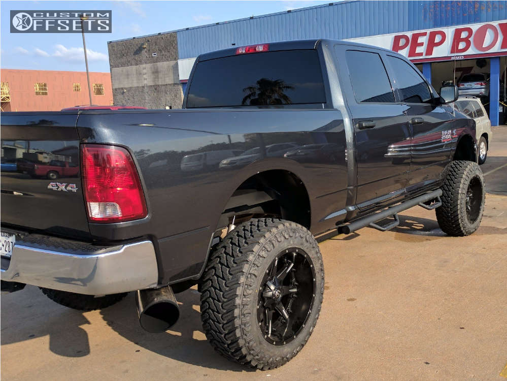 2013 Ram 2500 with 22x12 -44 Fuel Nutz and 37/13.5R22 Atturo Trail ...