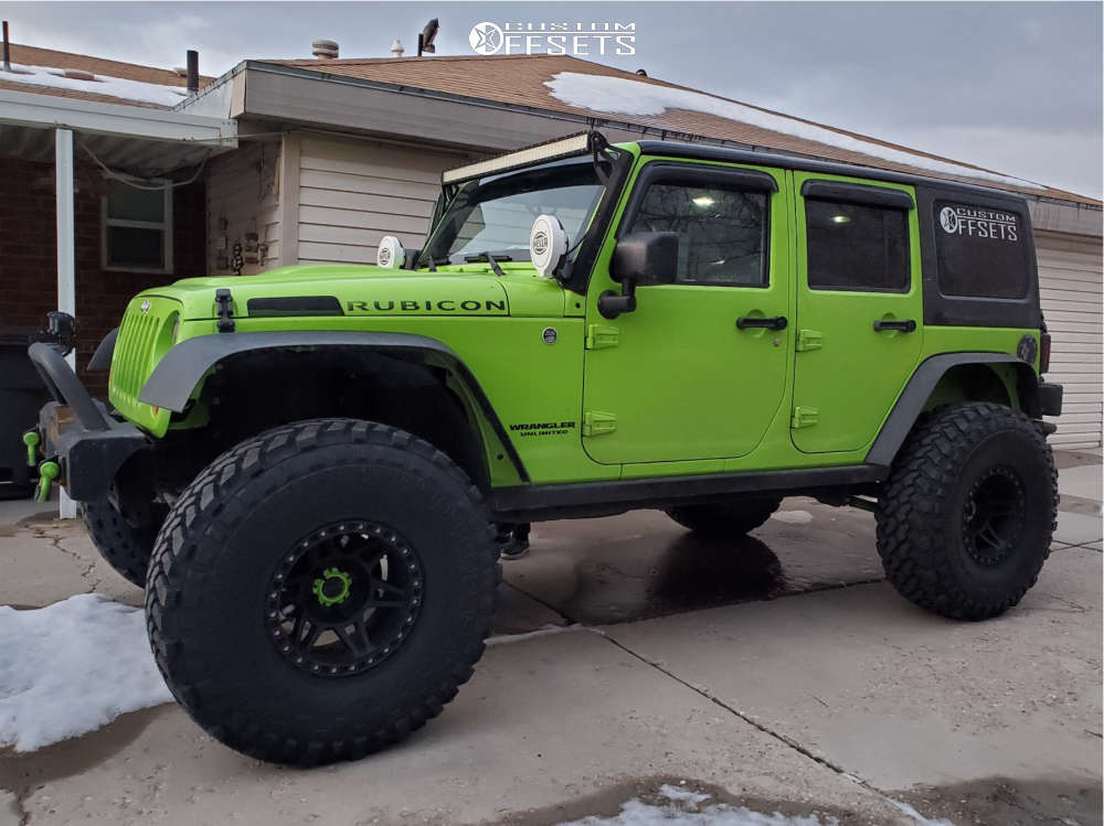 2012 Jeep Wrangler with 17x9 -44 Method Mr106 and 40/13.5R17 Nitto ...