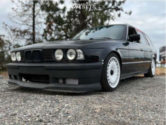 1994 BMW 525i with 17x8.5 15 DTM Dtm-rw01 and 225/45R17 Road Hugger Gt ...