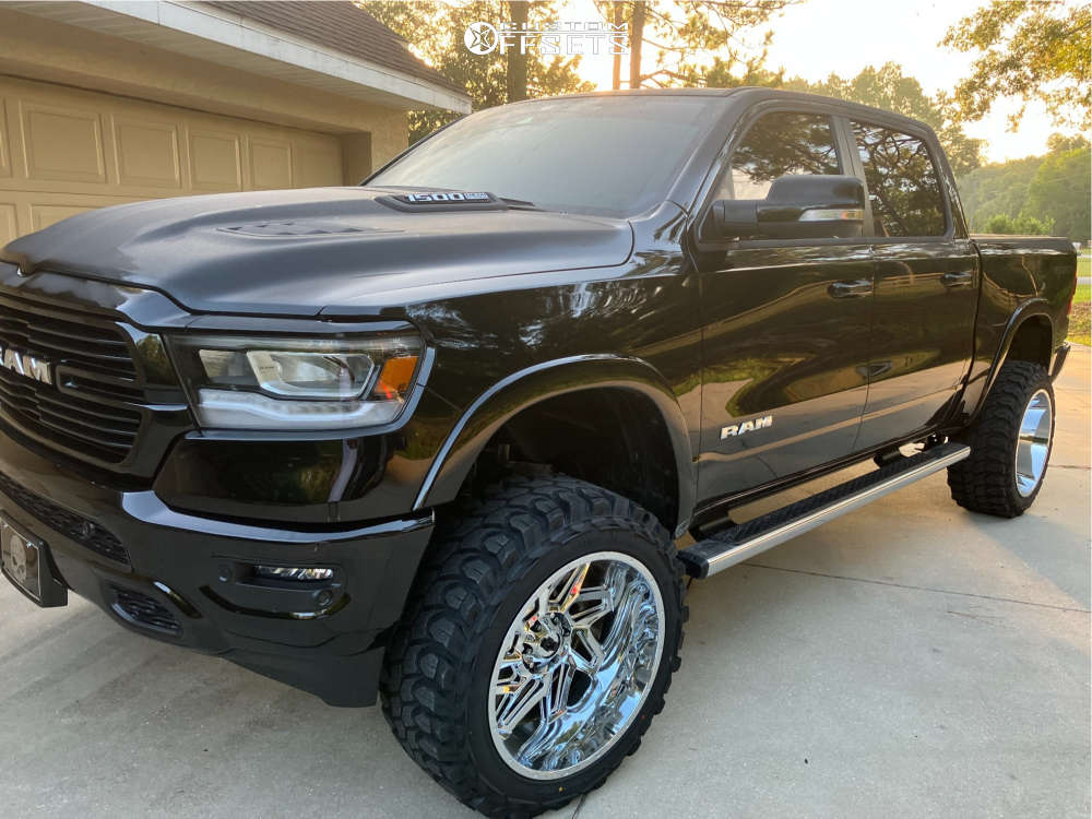 2022 Ram 1500 with 22x12 -57 Vision Spyder and 35/12.5R22 Gladiator ...