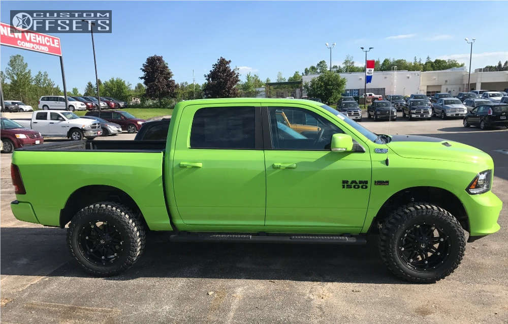 2017 Ram 1500 with 20x10 -24 Fuel 531 and 35/12.5R20 Cooper Discoverer ...