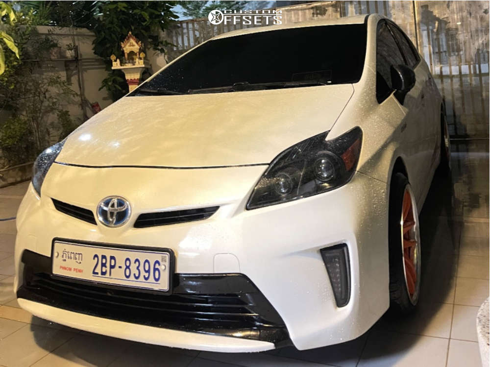 2013 Toyota Prius with 18x9 22 Work Emotion Cr 2p and 225/45R18 Atlas ...