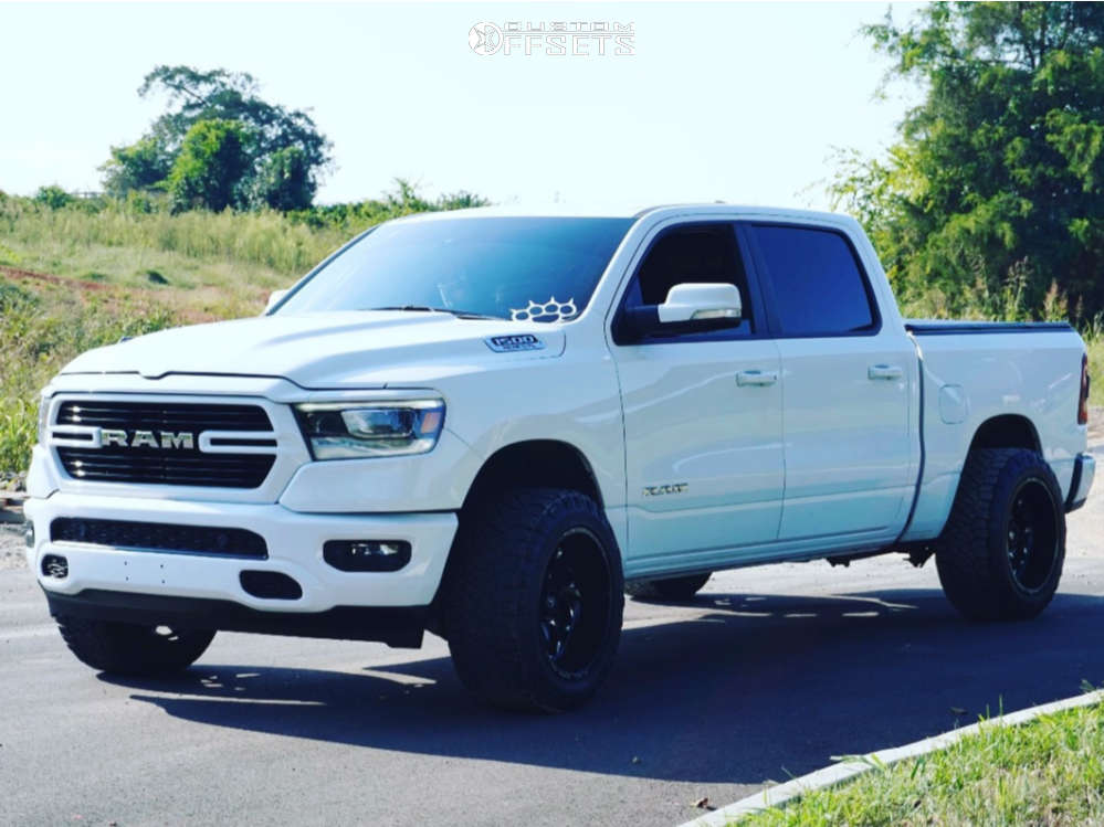 2019 Ram 1500 with 20x12 -44 Fuel Vortex and 33/12.5R20 Nitto Ridge ...
