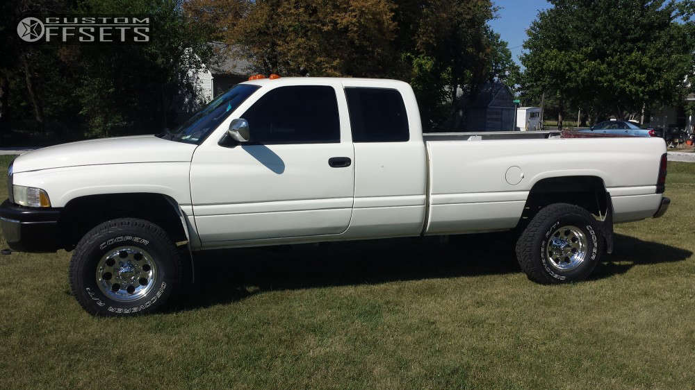 1995 Dodge Ram 2500 with 16x8 -6 Pacer LT and 285/75R16 Cooper ...