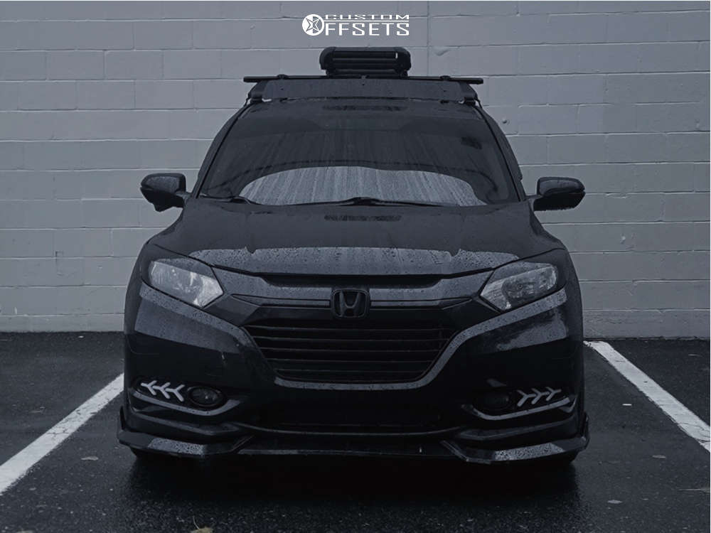 2016 Honda HR-V with 18x8 45 Voxx Falco and 225/50R18 Toyo Tires Proxes ...