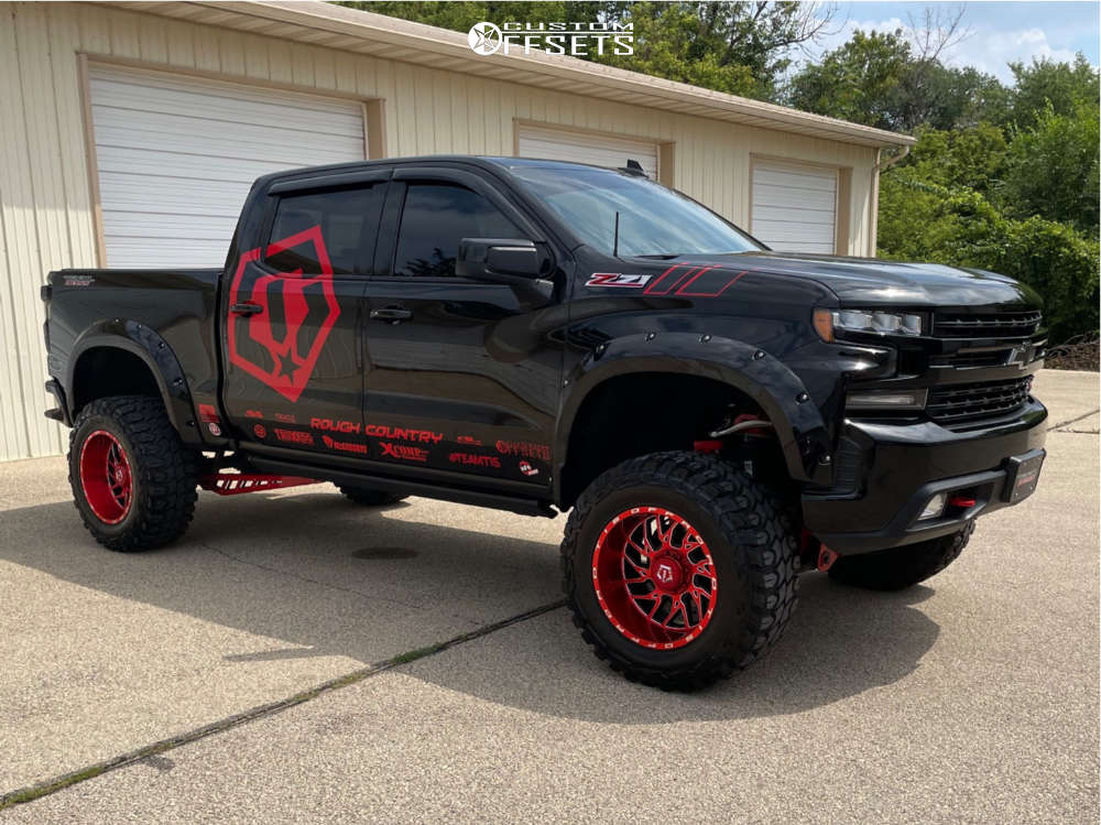 2020 Chevrolet Silverado 1500 with 20x12 -44 TIS 544RM and 37/13.5R20 ...