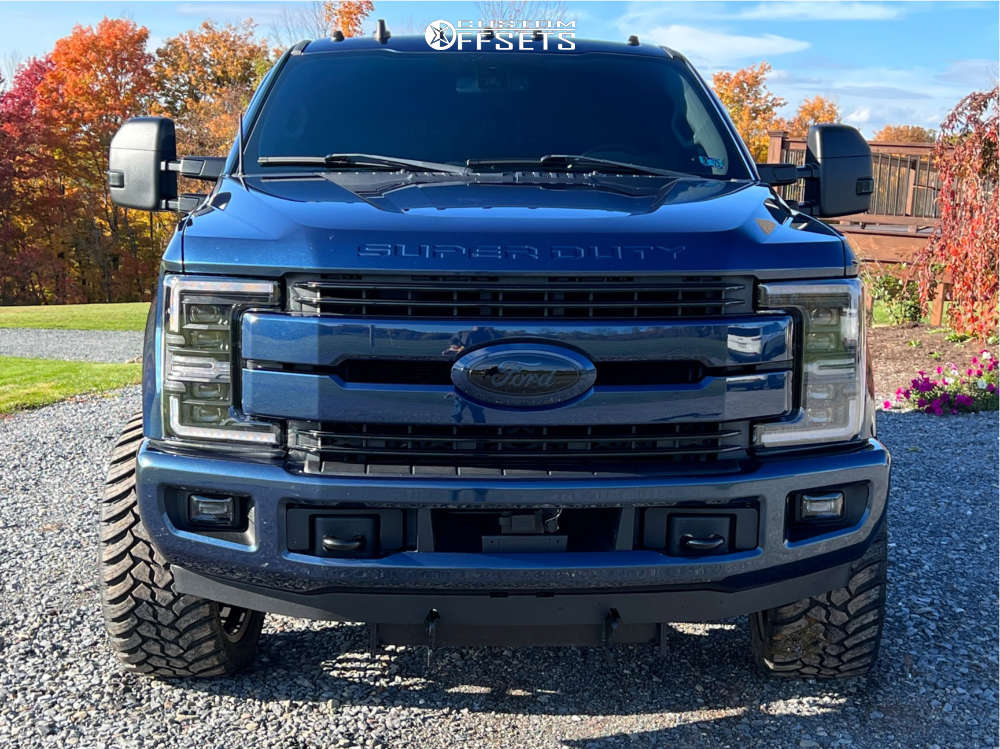 2019 Ford F-250 Super Duty with 22x10 -25 Hostile Fury and 33/12.5R22 ...