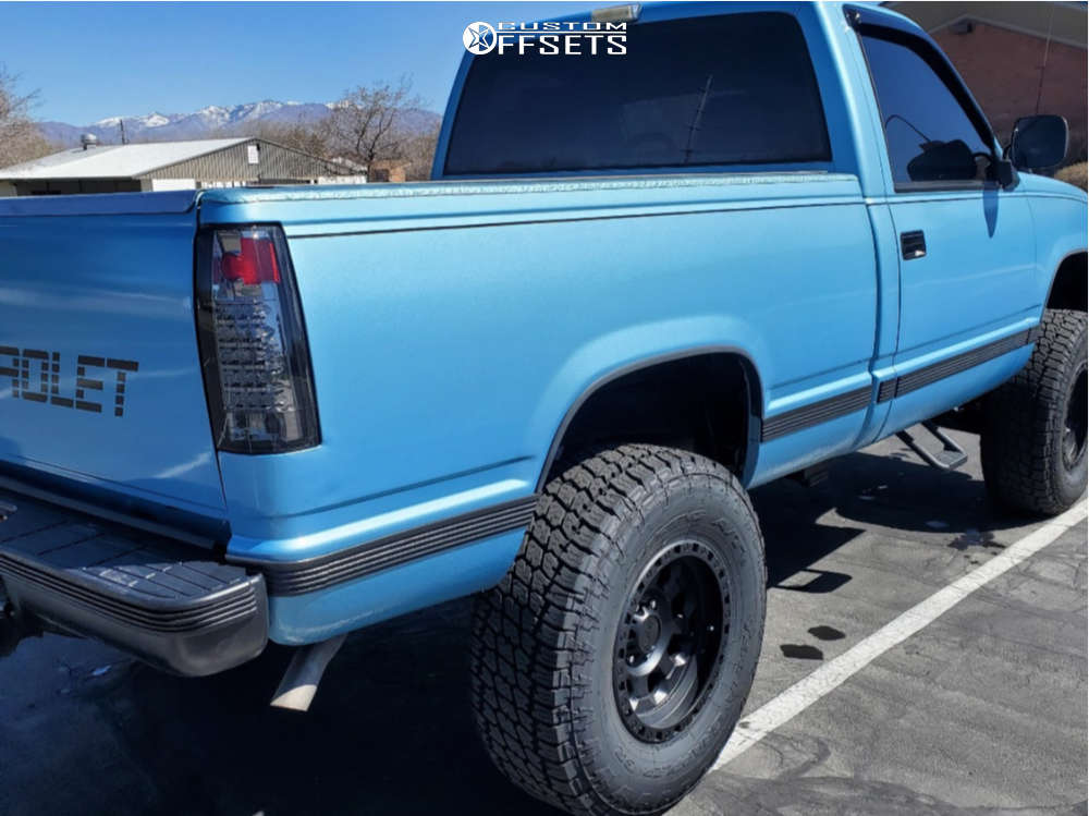 1989 Chevrolet K1500 with 17x9 -12 American Racing Ar201 and 35/12.5R17 ...
