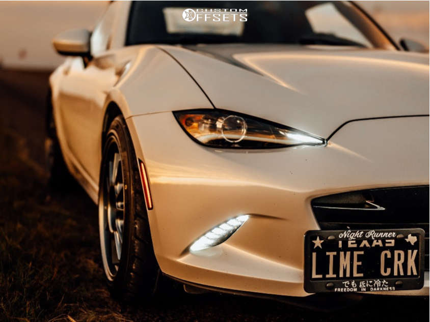 2019 Mazda MX-5 Miata with 17x9 45 Konig Hypergram and 235/40R17 Nitto ...