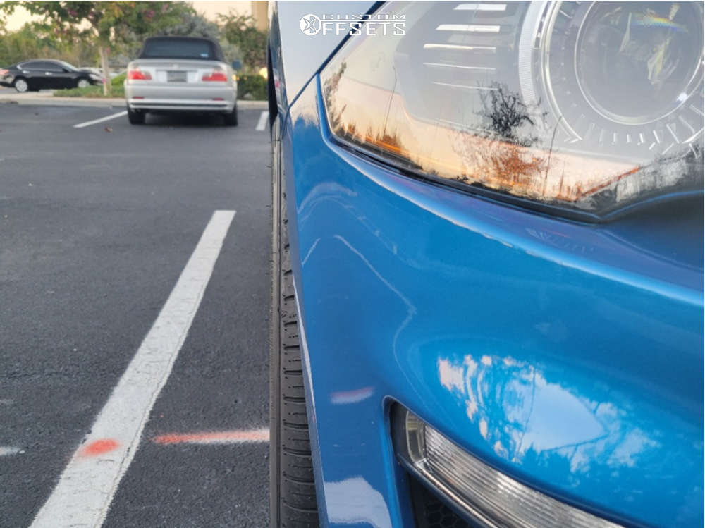 2021 Ford Mustang with 18x9.5 35 Rotiform Rse and 275/40R18 Falken ...