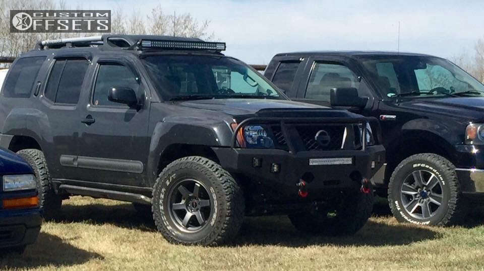 2015 Nissan Xterra with 17x8 0 Level 8 Mk 6 and 285/70R17 Cooper ...