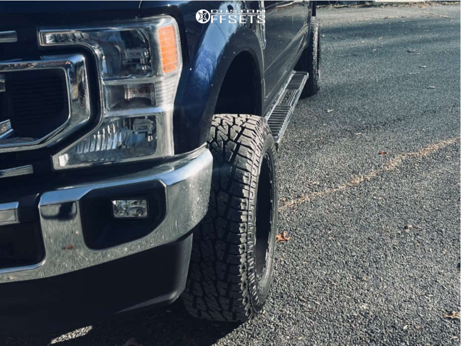 2021 Ford F-250 Super Duty with 20x10 -18 Pro Comp Series 72 and 35/12 ...