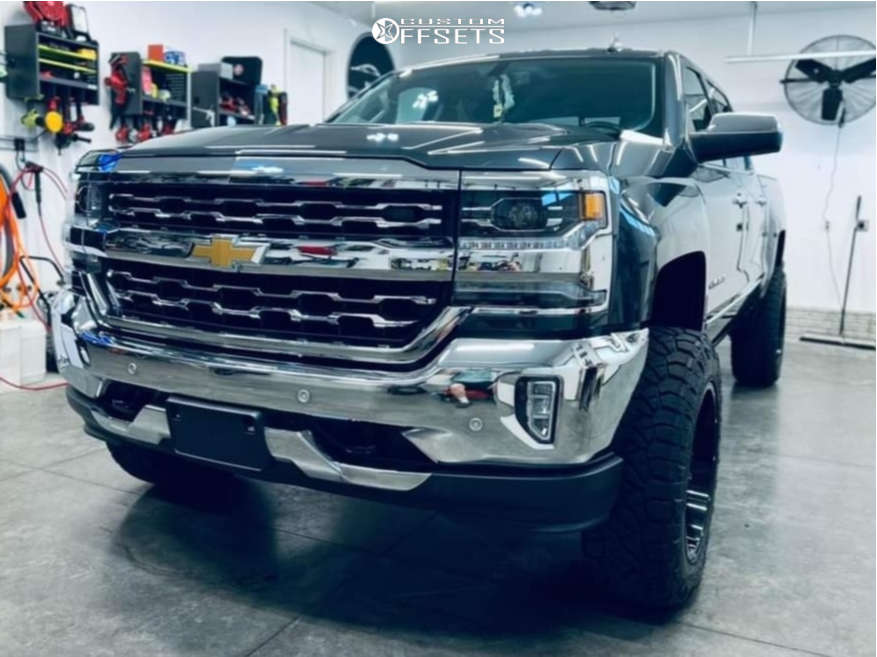 2018 Chevrolet Silverado 1500 with 20x10 -25 Xtreme Force Raptor and ...