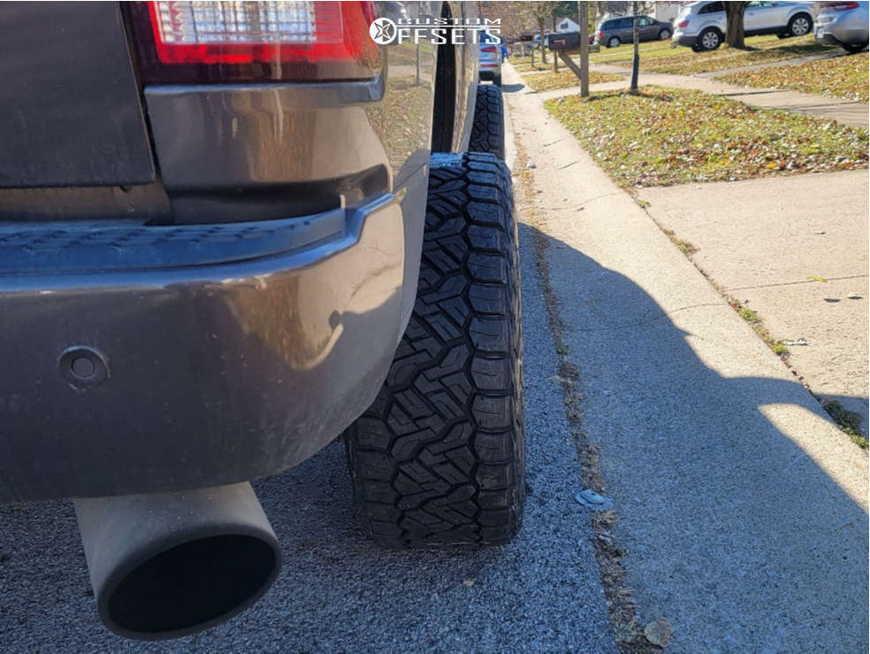 2018 Ram 2500 with 22x12 -44 Fuel Arc and 33/12.5R22 Nitto Recon ...