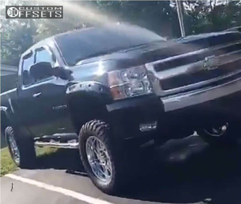 2009 Chevrolet Silverado 1500 with 20x9 10 MKW M91 and 35/12.5R20 ...
