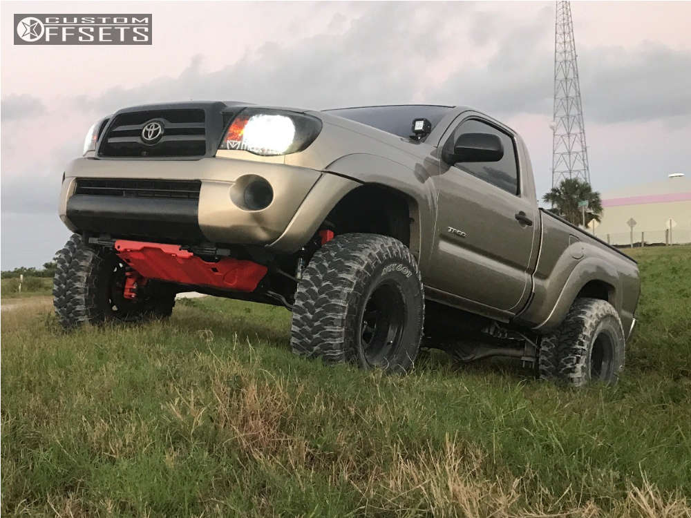 2008 Toyota Tacoma with 16x10 -38 Pro Comp Series 52 and 315/75R16 V ...