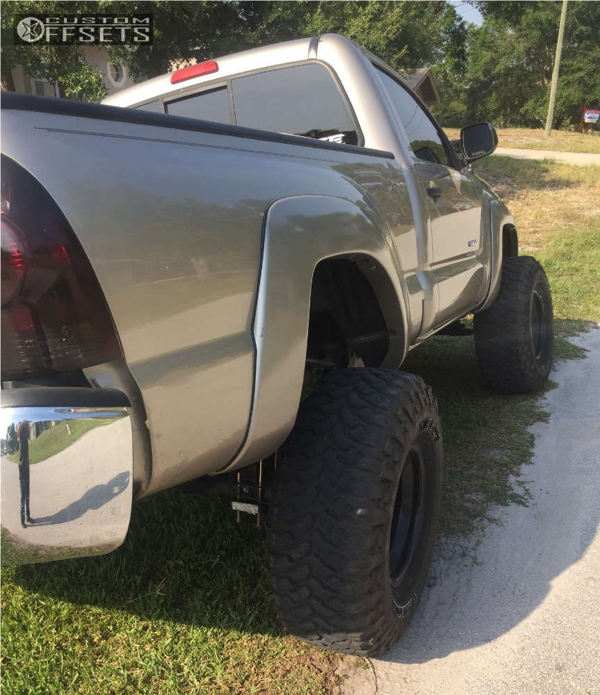 2008 Toyota Tacoma with 16x10 -38 Pro Comp Series 52 and 315/75R16 V ...