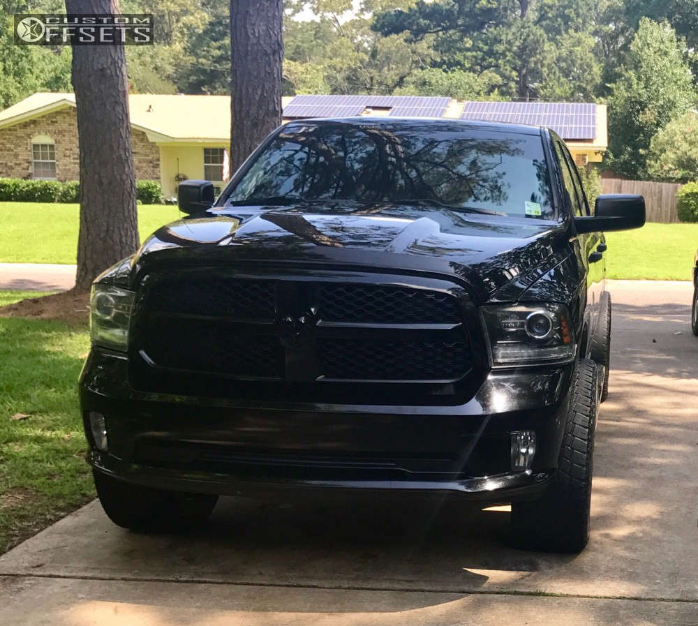 2014 Ram 1500 with 22x10 -12 Red Dirt Road Usa and 325/50R22 Toyo Tires ...