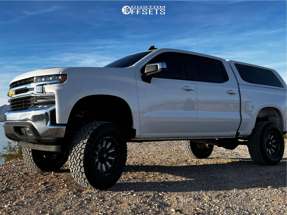 2022 Chevrolet Silverado 1500 with 18x9 -12 Fuel Hardline and 35/12 ...
