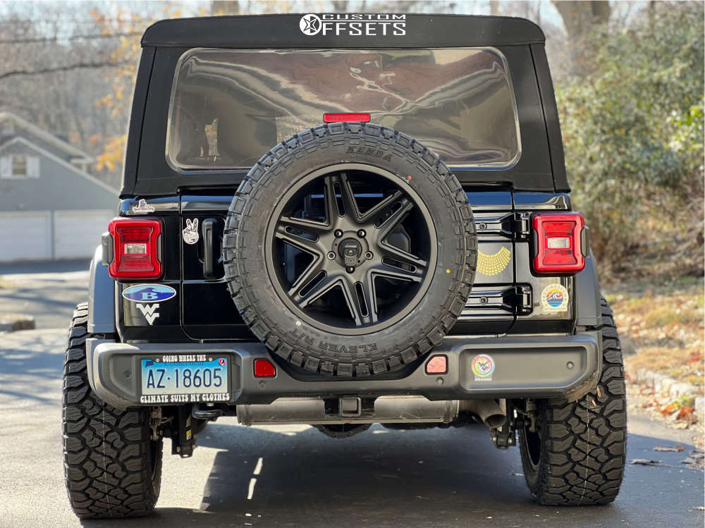 2020 Jeep Wrangler with 20x10 -25 Vision Razor and 33/12.5R20 Kenda ...