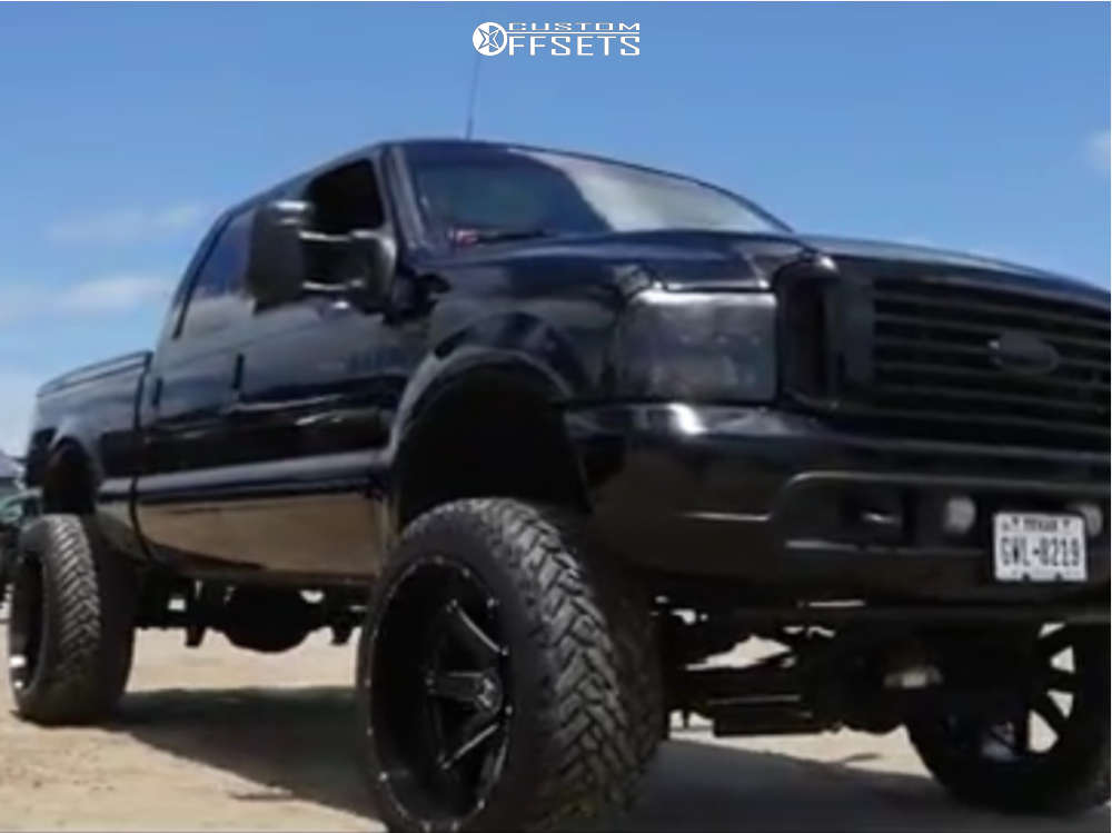2002 Ford F-250 Super Duty with 24x14 -76 Hostile Alpha and 37/13.5R24 ...