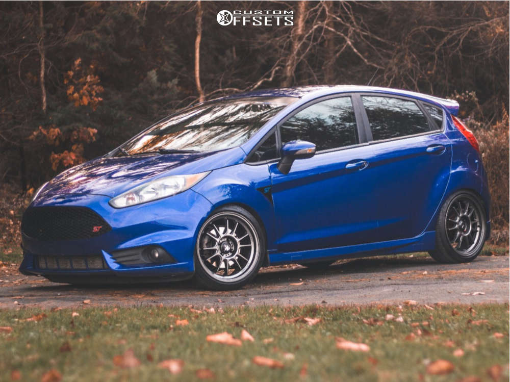 2015 Ford Fiesta with 17x8 40 Konig Hypergram and 205/40R17 Falken Ziex ...