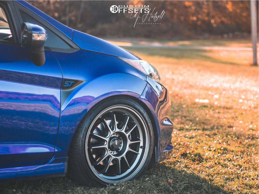 2015 Ford Fiesta with 17x8 40 Konig Hypergram and 205/40R17 Falken Ziex ...