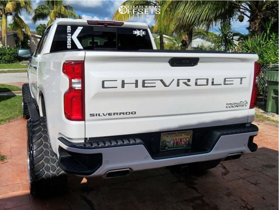 2019 Chevrolet Silverado 1500 with 24x14 -76 KG1 Forged Bender and 35/ ...