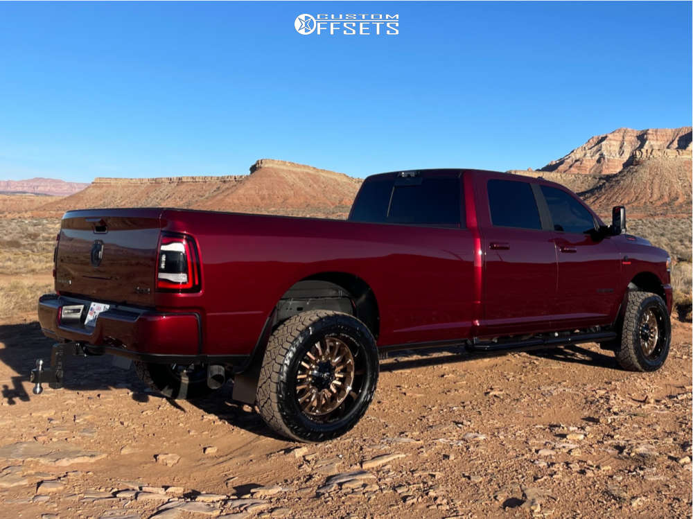 2022 Ram 2500 with 22x10 -18 Fuel Arc and 285/55R22 Nitto Recon ...