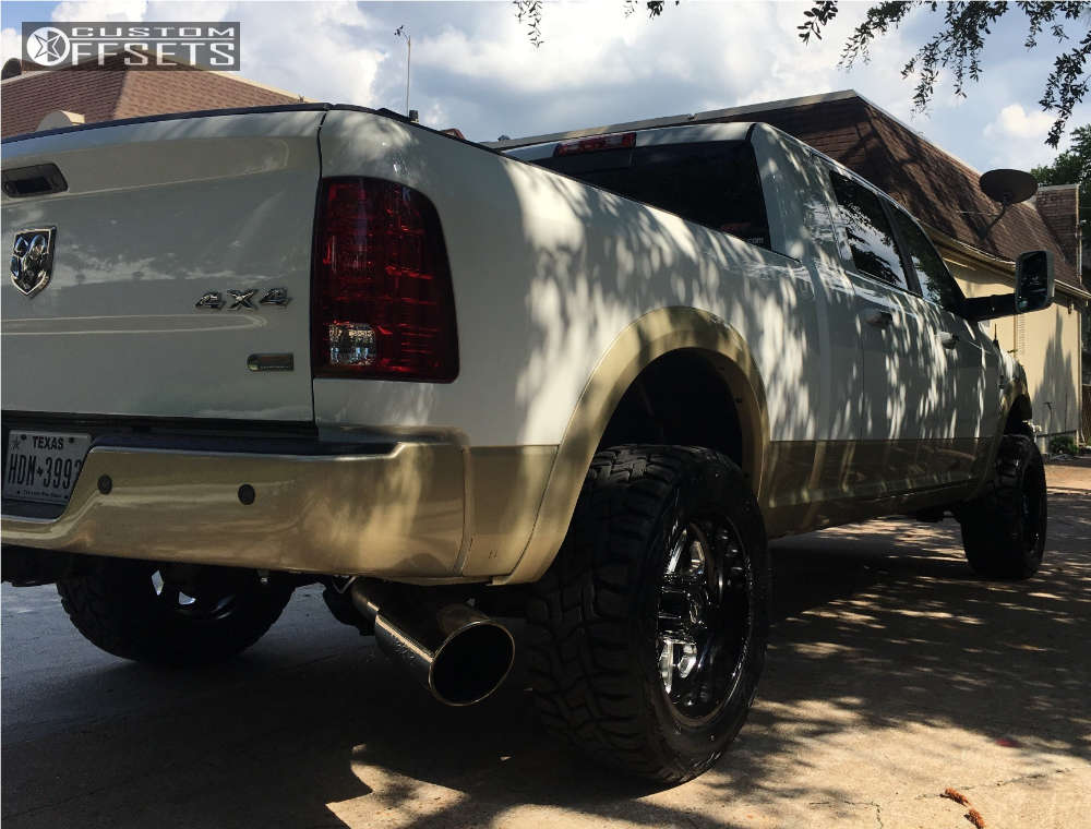 2012 Ram 2500 with 20x10 -18 Fuel Flow and 33/12.5R20 Toyo Tires Open ...