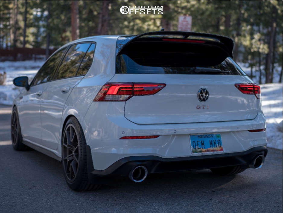 2022 Volkswagen GTI with 18x9 45 Neuspeed Rse10 and 245/40R18 Michelin ...