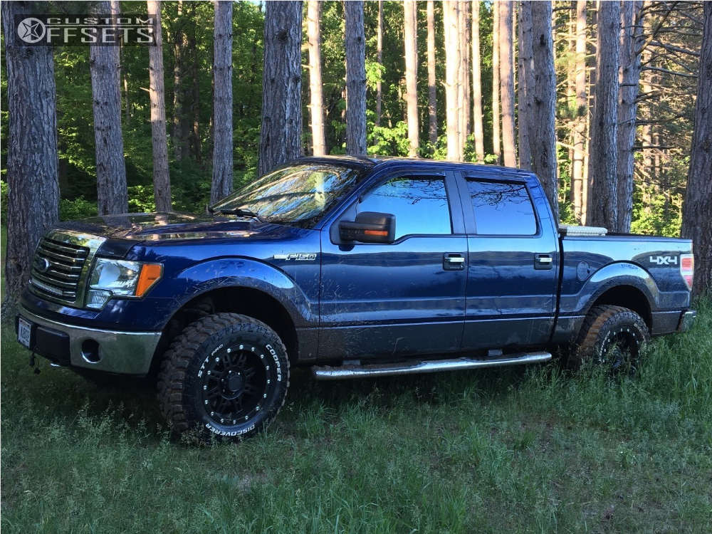 2010 Ford F-150 with 18x9 Pro Comp 31 and 285/65R18 Cooper Discoverer ...