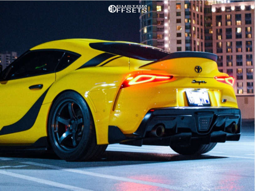 2020 Toyota GR Supra with 19x9.5 25 Gram Lights 57cr and 265/35R19 ...