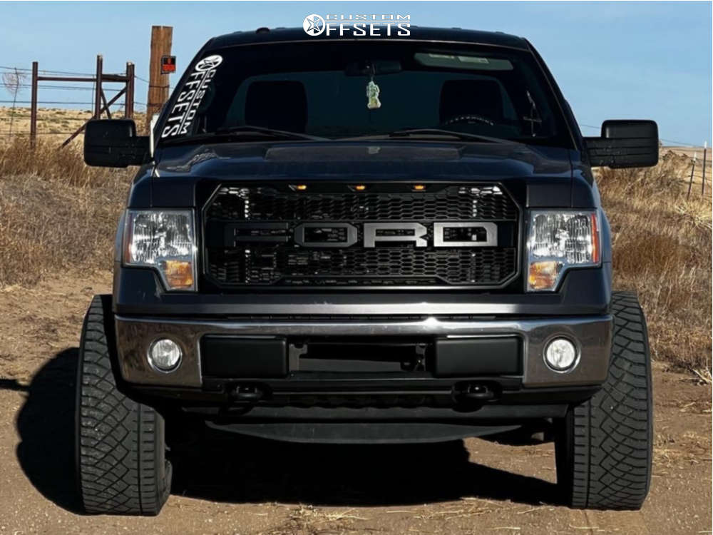 2014 Ford F-150 with 20x12 -51 Vision Prowler and 35/12.5R20 Arctic ...