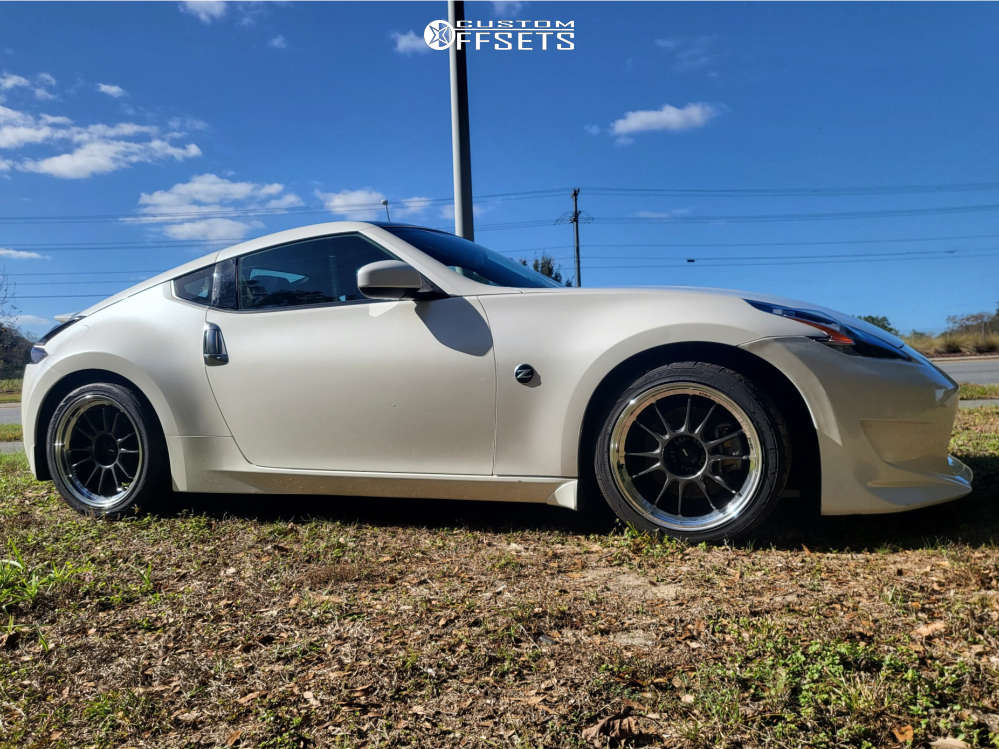 2020 Nissan 370Z with 18x9.5 25 Konig Hypergram and 265/35R18 Nitto ...