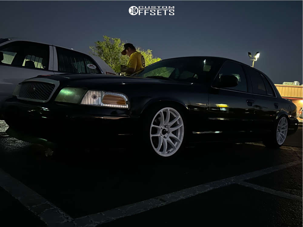 2007 Ford Crown Victoria with 18x8.5 35 Vors Tr4 and 225/45R18 ...