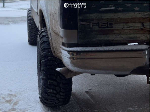 2000 Ford F-150 with 20x10 -19 TIS 544MB and 37/13.5R20 Interco SS-M16 ...