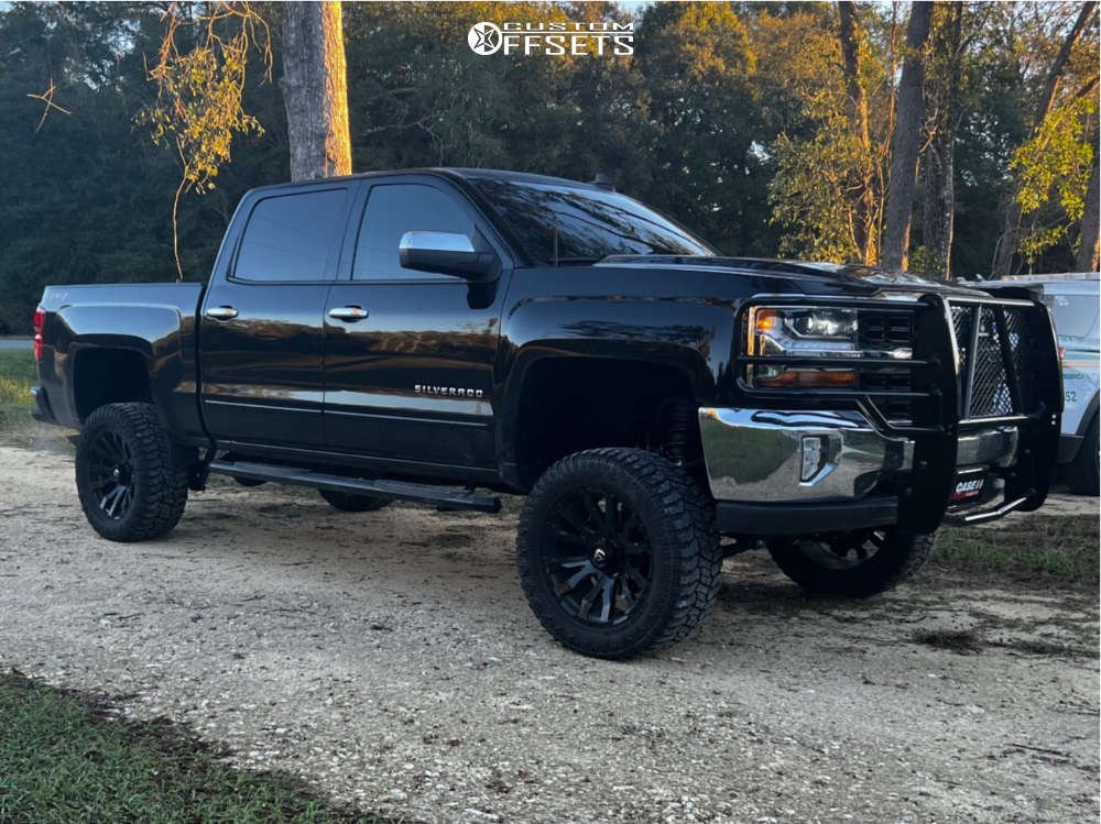2018 Chevrolet Silverado 1500 with 20x10 -18 Fuel Blitz and 33/12.5R20 ...