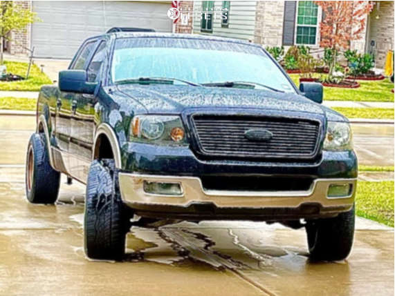 2005 Ford F-150 with 20x10 -18 Method Mr703 and 305/55R20 Nitto Nt420v ...