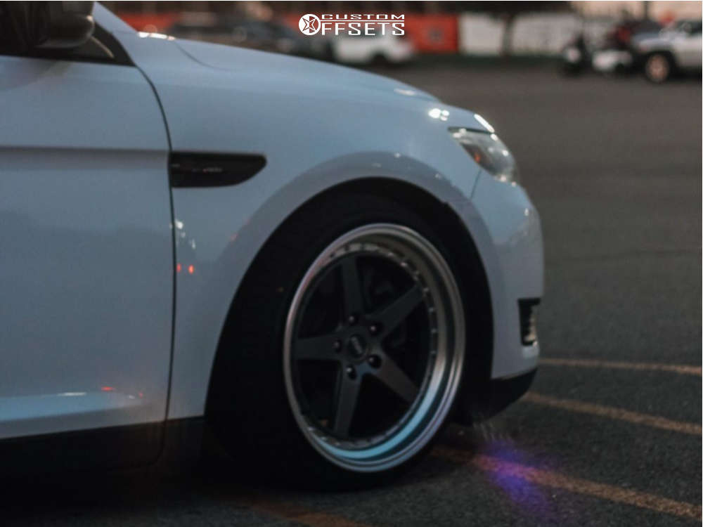 2015 Ford Taurus with 19x9.5 22 ESR Cs5 and 225/35R19 Zeetex Hp1000 and ...