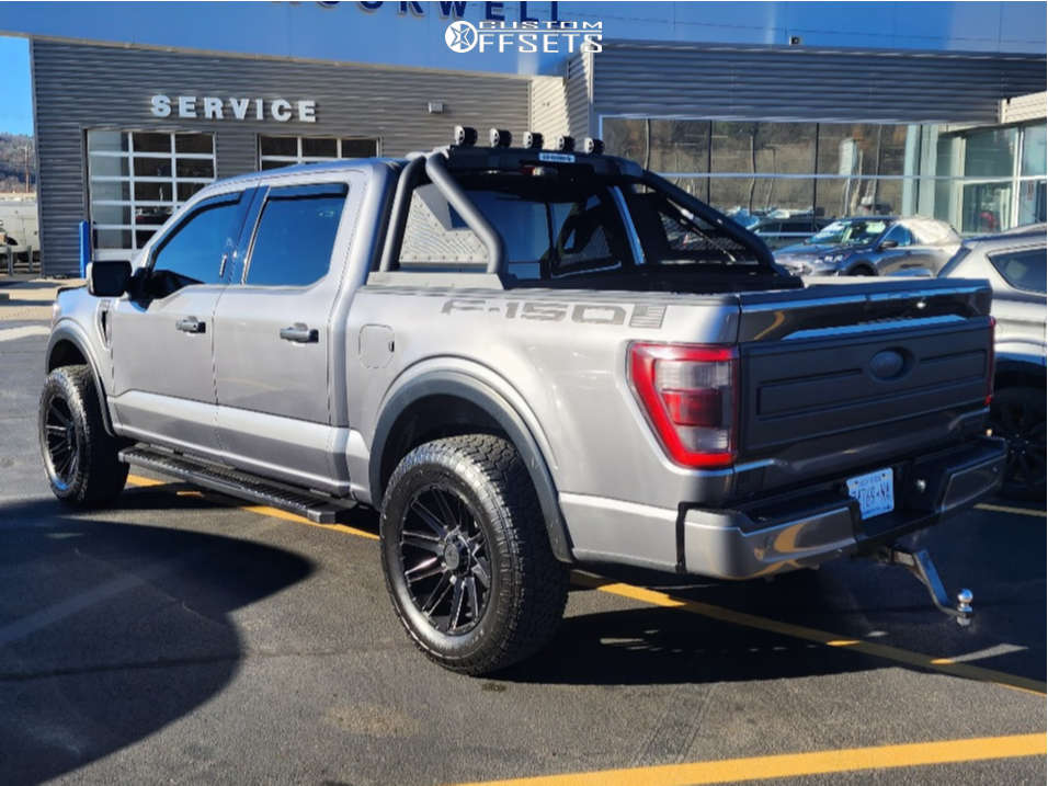 2021 Ford F-150 with 20x9 Moto Metal Mo998 and 275/65R20 Firestone ...