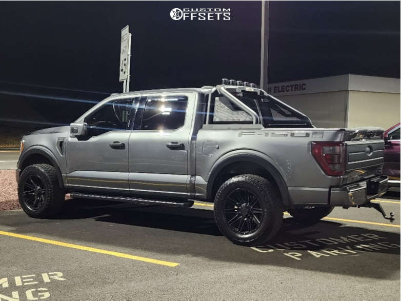 2021 Ford F-150 with 20x9 Moto Metal Mo998 and 275/65R20 Firestone ...