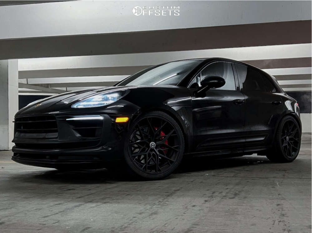 2022 Porsche Macan with 22x10.5 35 HRE FlowForm Ff10 and 295/30R22 ...