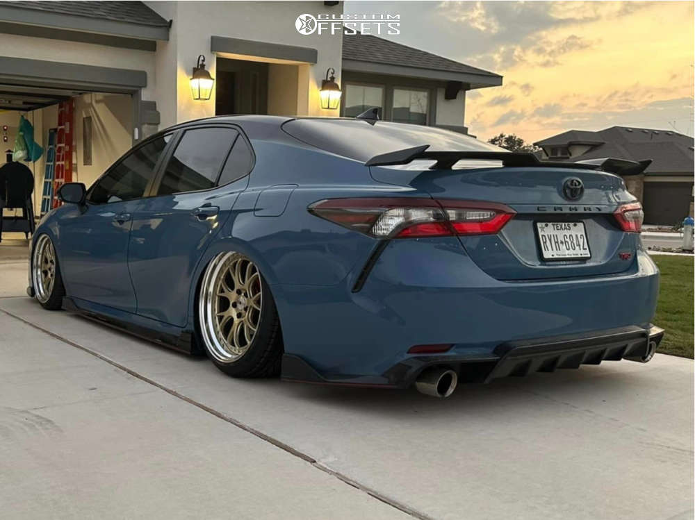 2022 Toyota Camry with 20x10 37 SSR Professor Ms3 and 245/35R20 ...