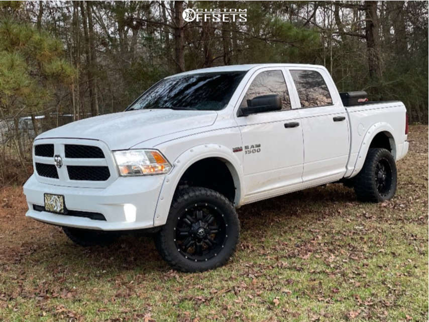 2015 Ram 1500 with 20x12 -44 TIS 535b and 33/12.5R20 Ironman All ...