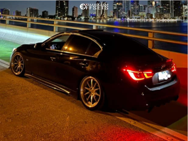 2020 INFINITI Q50 with 19x9.5 22 Aodhan Ds07 and 245/40R19 Continental ...